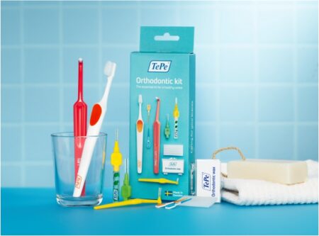 Periuta de dinti TePe Compact Tuft | Igiena Dentara